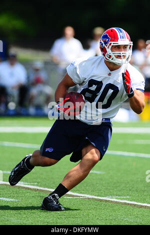Jul 26, 2009 - Rochester, New York, USA - Buffalo Bills tightend ...