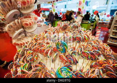 The FAO Schweetz candy department in the iconic FAO Schwarz toy store ...