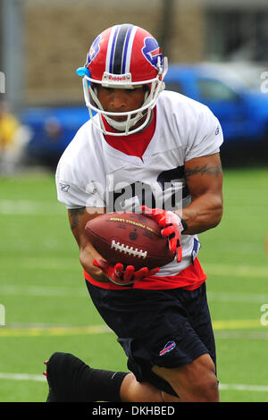 Buffalo Bills wide receiver John Brown (15) runs against the Las Vegas ...