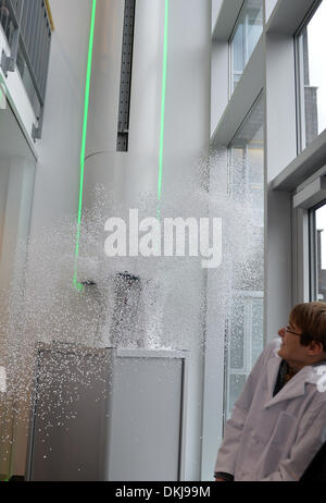 Bremen, Germany. 06th Dec, 2013. Daniela Bohling, Tom Luka Tolle and ...