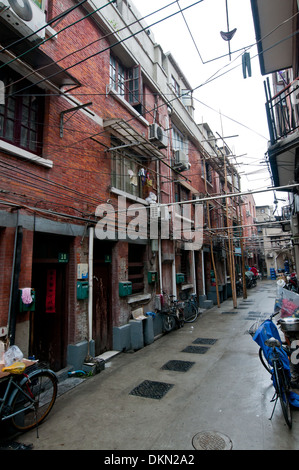 traditional Shanghainese architectural style area - Shikumen - combine ...