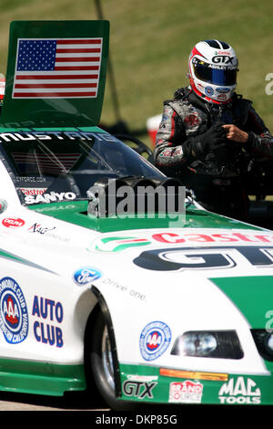 May 30, 2009 - Topeka, Kansas, U.S - 30 May 2009: Pro Stock driver, Ron ...