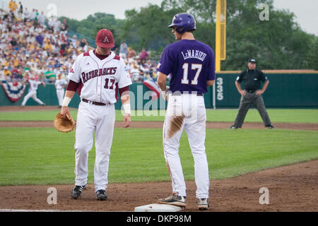 June 15, 2009 - Omaha, Nebraska, U.S - June 15, 2009: LSU's Louis ...