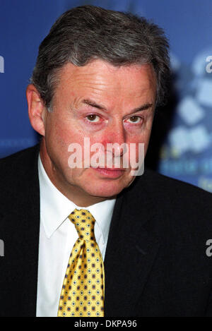 SIR CLIVE THOMPSON PRESIDENT OF CBI 22 March 2000 Stock Photo - Alamy