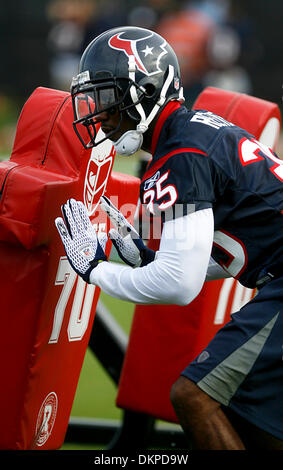 July 31, 2009 - Houston, Texas, USA - 31 July 2009: Texans Rex Grossman ...