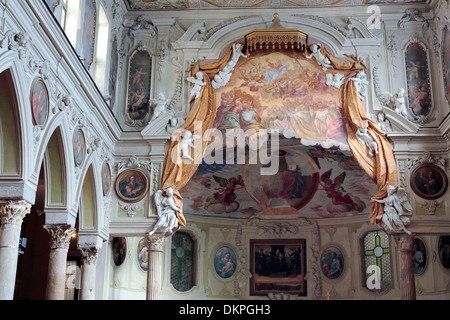 Interior of Santa Restituta basilica, inside of Naples Cathedral Stock ...