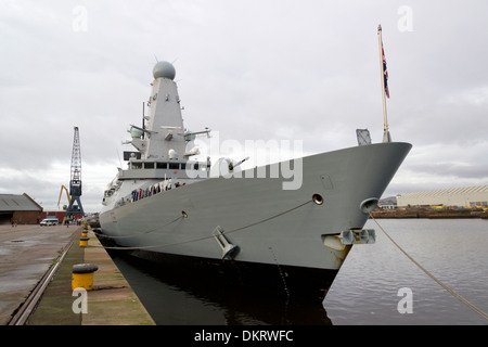 HMS Defender D36 is the fifth of the Navy’s six state-of-the-art Type ...