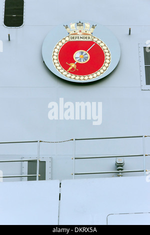Crest of HMS Defender Stock Photo - Alamy