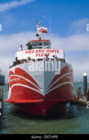 Ferry boat near the pier in Moniwa, Myanmar Stock Photo - Alamy