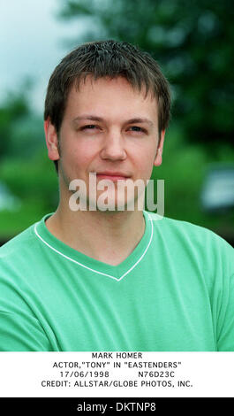 MARK HOMER.ACTOR,''TONY'' IN ''EASTENDERS''.17/06/1998.N76C17C Stock ...