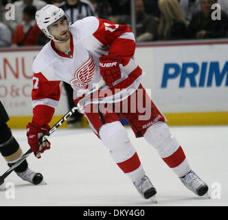 Detroit Red Wings right wing Bobby Ryan shoots against the Nashville ...