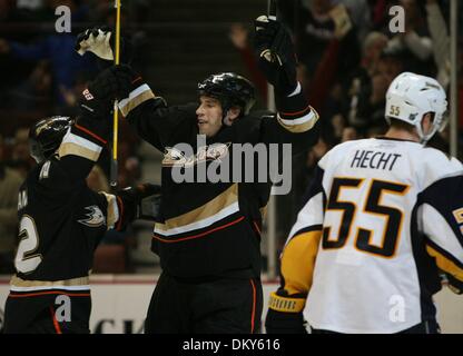 Buffalo Sabres Jochen Hecht, right, celebrates his goal against the ...