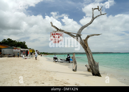 Barrys Bar Seven Mile Beach Negril Jamaica Stock Photo - Alamy