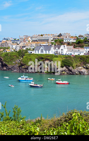Fishing boat in Port Isaac Cornwall Stock Photo - Alamy
