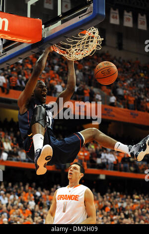 Connecticut forward Stanley Robinson #21 and St. John's guard/forward ...