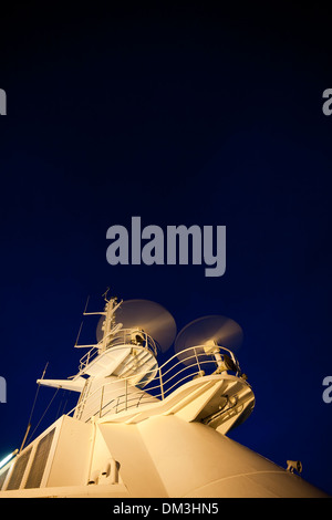 Antenna Mast Ship Stock Photo - Alamy