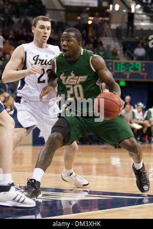 South Florida guard Dominique Jones (20) blocks the shot by Syracuse ...