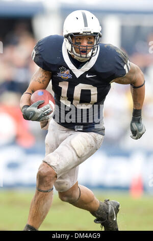 Penn State tight end Andrew Rappleyea (87) runs with the ball during an ...