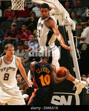 San Antonio Spurs' Rasho Nesterovic (8) of Slovenia blocks the shot of ...