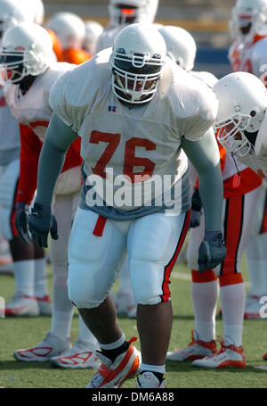 Dec 23, 2004; San Antonio, TEXAS, USA; NCAA Football - Ohio State ...