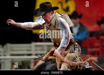 Feb 12, 2005; San Antonio, TX, USA; DAN MORTENSEN struggles to hang on ...