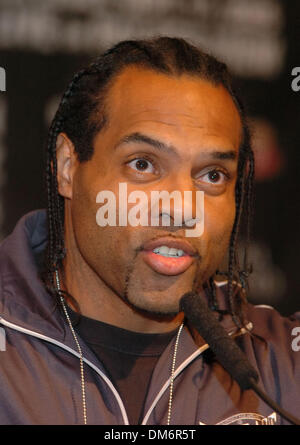 Sep 14, 2005; Las Vegas, NV, USA; 'Sugar' SHANE MOSLEY attends the ...