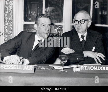 Feb 04, 1970 - London, England, United Kingdom - DOUGLAS JAY (R) in ...