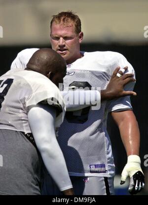 Oakland Raiders rookie offensive lineman Dustin Rykert blocks during ...