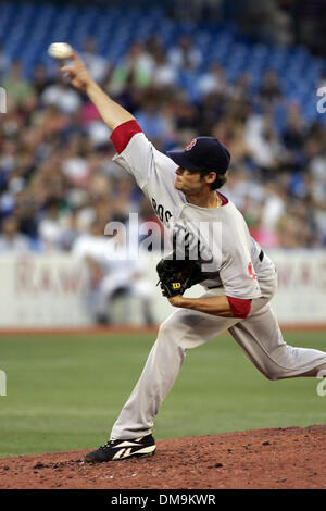 19 August 2009: Boston Red Sox pitcher Ramon Ramirez throws against the ...