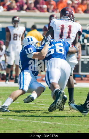 Duke wide receiver Matt Pridemore (10) and tight end Brandon King (22 ...