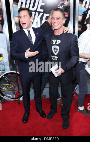 Joseph Gordon-Levitt and Tony Danza World Premiere of Columbia Pictures ...