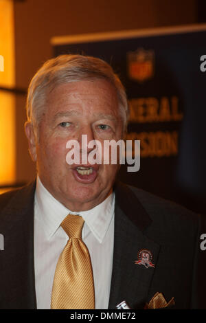 New England Patriots owner Robert Kraft attends the NFL Super Bowl 60 ...