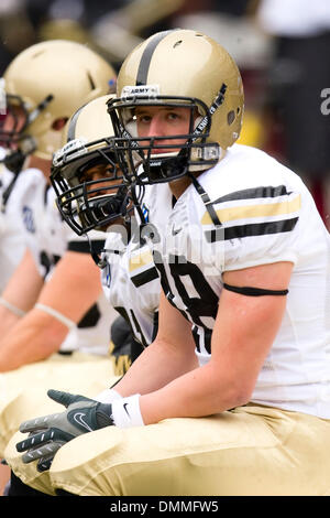 17 October 2009: Army Black Knights quarterback Chip Bowden (10 ...