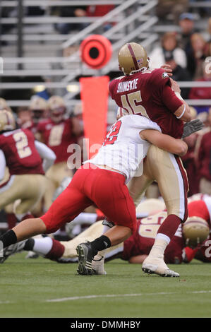 North Carolina State quarterback Cole Wilson (19) warms up before the ...