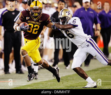 Washington State running back Jamal Morrow (25) runs the ball during ...