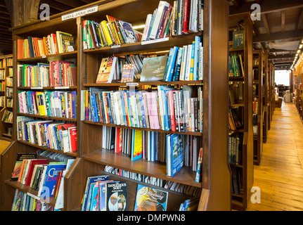 Second hand used book shop bookstore Eastbourne East Sussex England ...