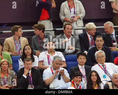 Arld Schwarzenegger and London Mayor Boris Johnson Basketball final vs ...