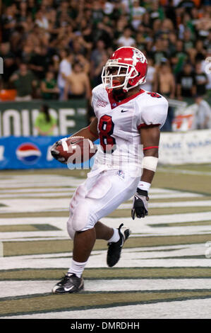 Fresno State running back Robbie Rouse runs a drill during the NFL ...
