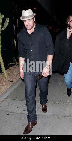 Giovanni Agnelli arriving at Bootsy Bellows nightclub Los Angeles ...