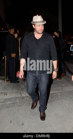 Giovanni Agnelli arriving at Bootsy Bellows nightclub Los Angeles ...