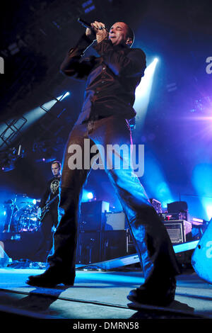 Creed frontman and lead vocalist Scott Stapp during the bands show in ...