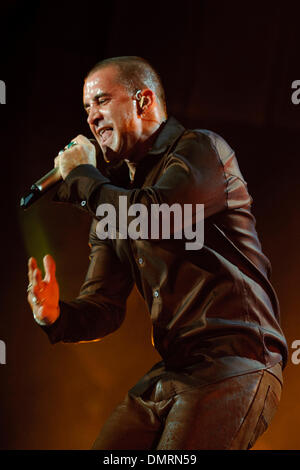 Creed frontman and lead vocalist Scott Stapp during the bands show in ...