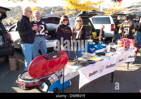 Pittsburgh Steelers fans tailgate outside of Heinz field in Pittsburgh ...