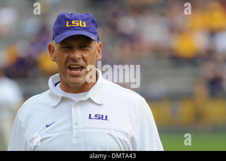 LSU offensive coordinator, Gary Crowton, and quarterback Jarrett Lee ...