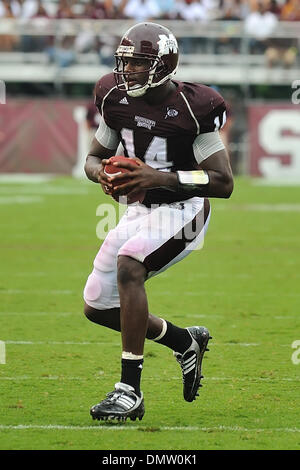 Mississippi State quarterback Chris Relf throws a pass against Jackson ...