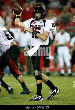 Texas Tech quarterback Taylor Potts #15 during the NCAA football game ...