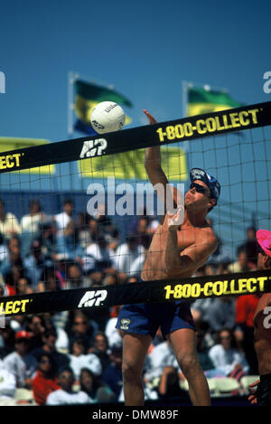 Aug 05, 1998; San Diego, CA, USA; KENT STEFFES at the AVP Professional ...