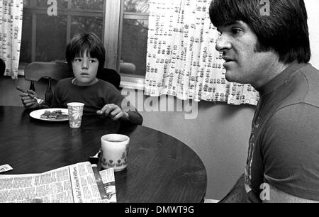 Mar 05, 1979 - Cincinnati, Ohio, USA - With her husband recently signed ...