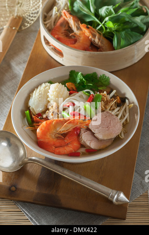Ka Tieu. Cambodian noodle soup with pork and seafood. Food Cambodia ...