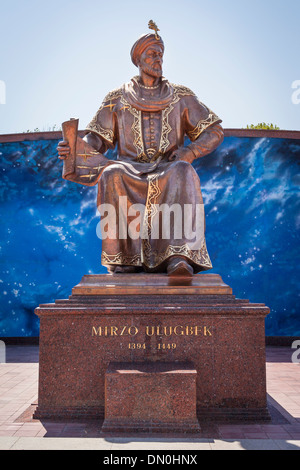 Statue of Mirzo Ulugbek at the Observatory of Ulugh Beg, Samarkand ...